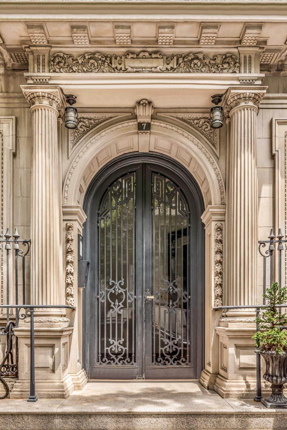 7 East 78th Street, 1, New York, NY 10075
