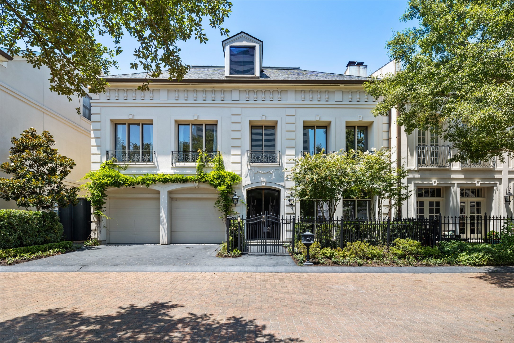 10 Eaton Square Houston, Texas, United States – Luxury Home