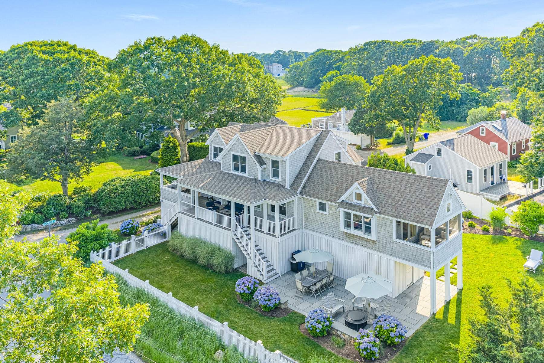 214 Circuit Avenue, Pocasset, MA 02559