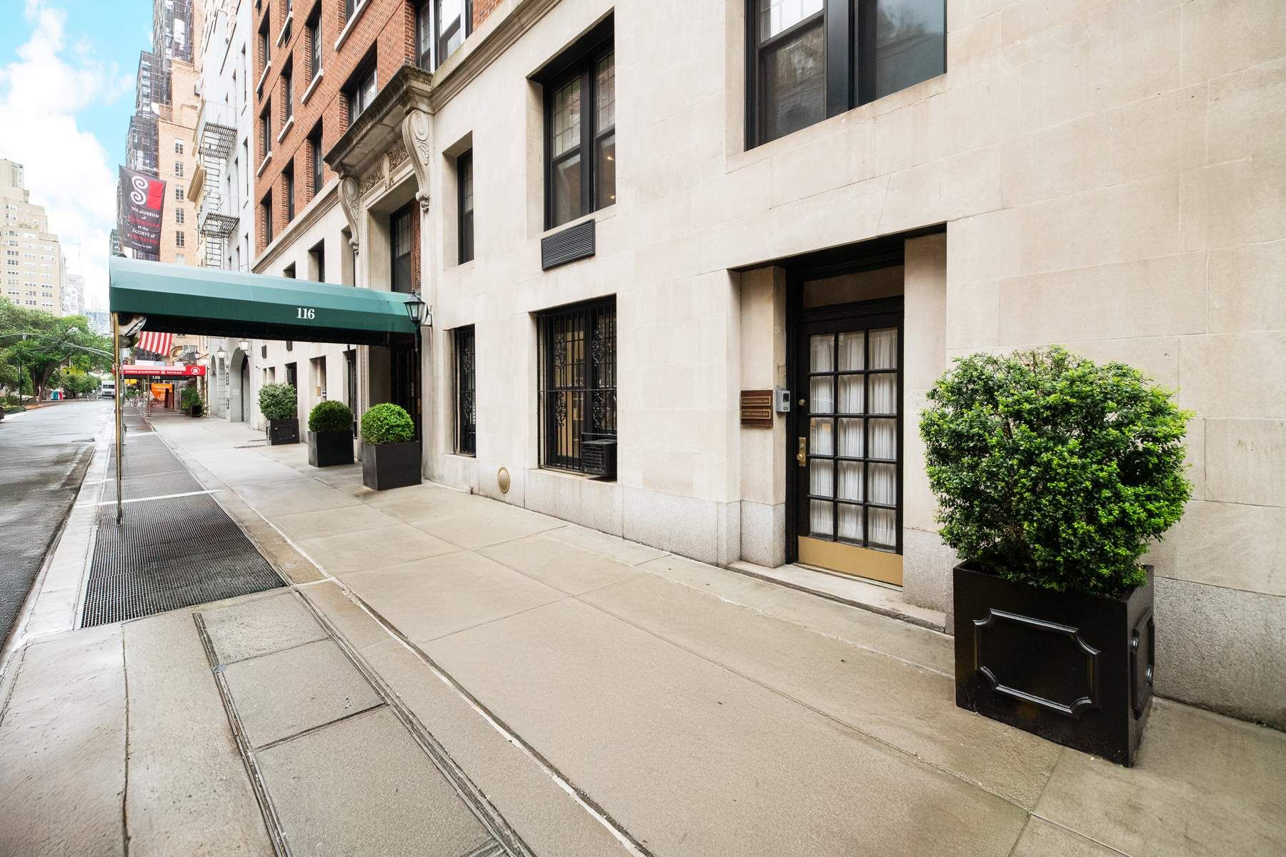 116 East 63rd Street, 1A, New York, NY 10065