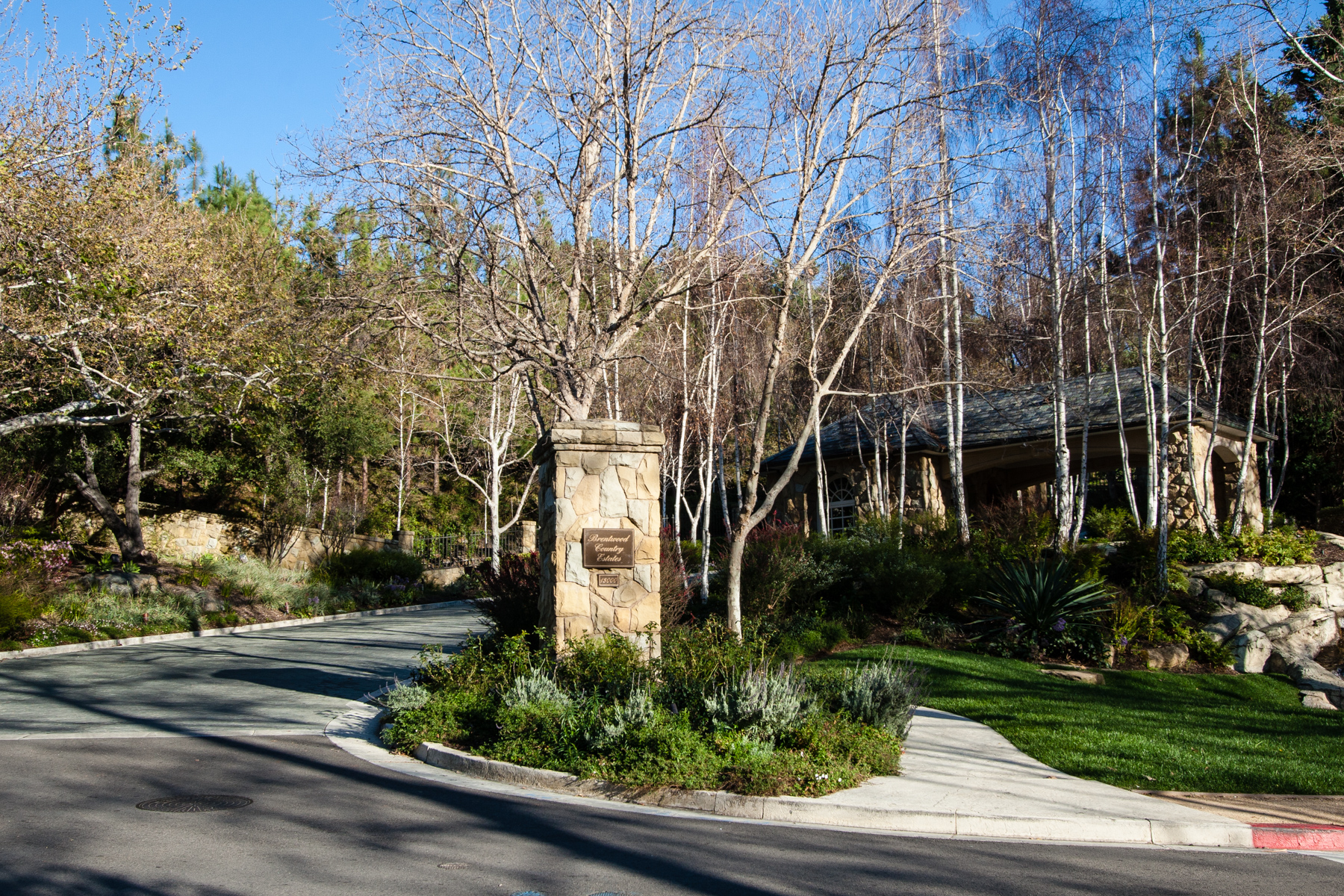 12780 Chalon Road Los Angeles, California, United States – Luxury Home